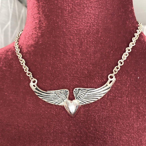 Rock Rebel | Jewelry | Rock Rebel Wild At Heart Necklace | Poshmark